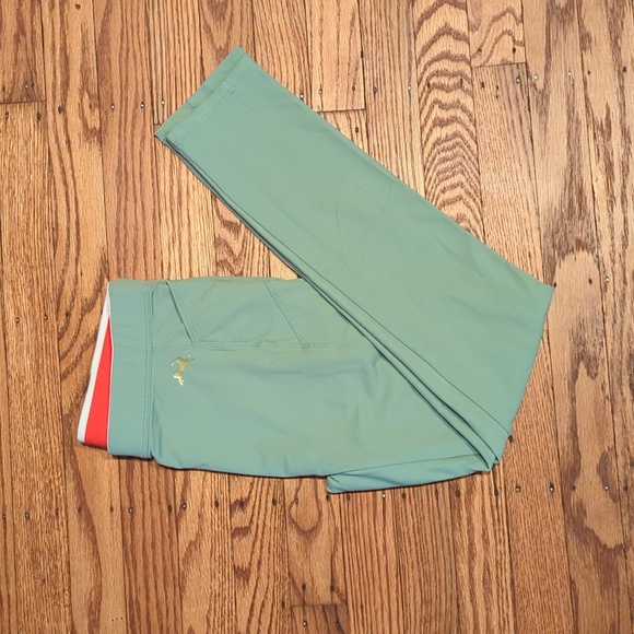 Tracksmith | Pants & Jumpsuits | Nwot Tracksmith Turnover Crop Tights ...